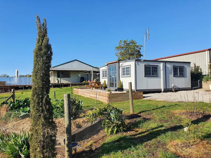 Studio, Country Life, Bikes, Fun - Bendigo