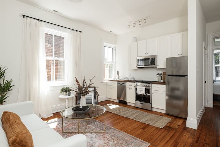 Beautifully Renovated Apt In The Heart Of The Fan - University of Richmond, Richmond