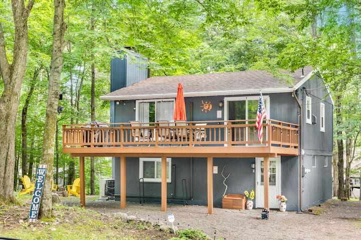 Cozy Adventure Home: Lake/beach+ski+firepit - Arrowhead Lake, PA