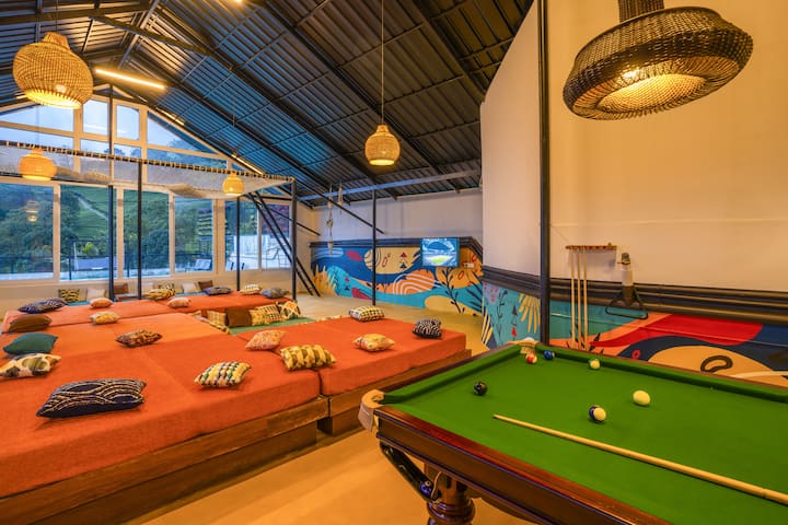 Zostel Munnar | Bed In 4-bed Mixed Dorm - Munnar