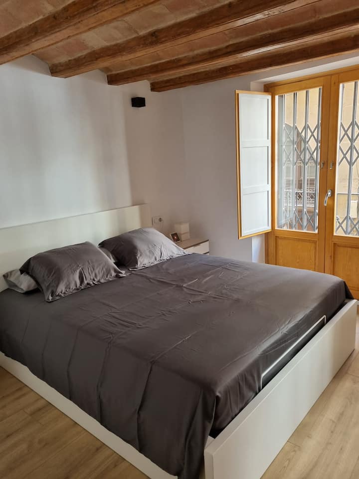 Apartamento Tranquilo En Ciutat Vella Con Terraza - Barcellona