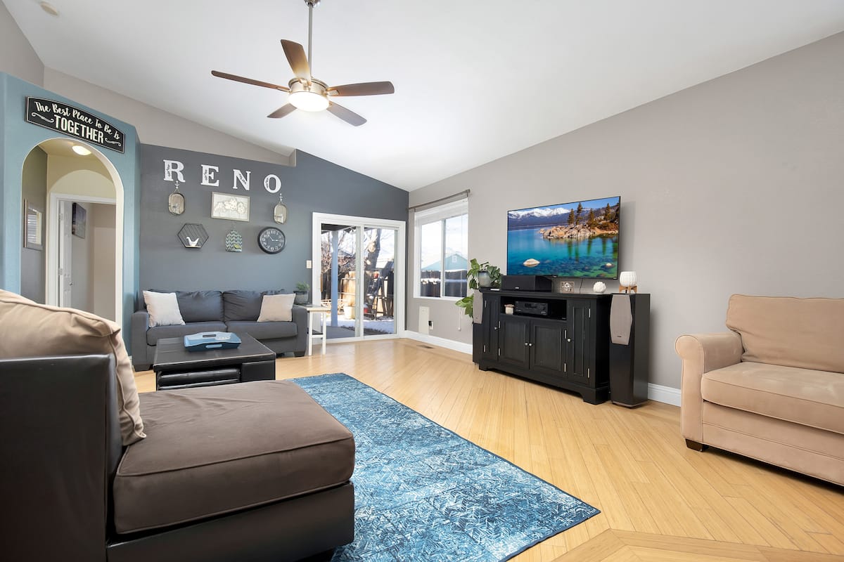 Reno Vacation Rentals & Homes - Nevada, United States | Airbnb