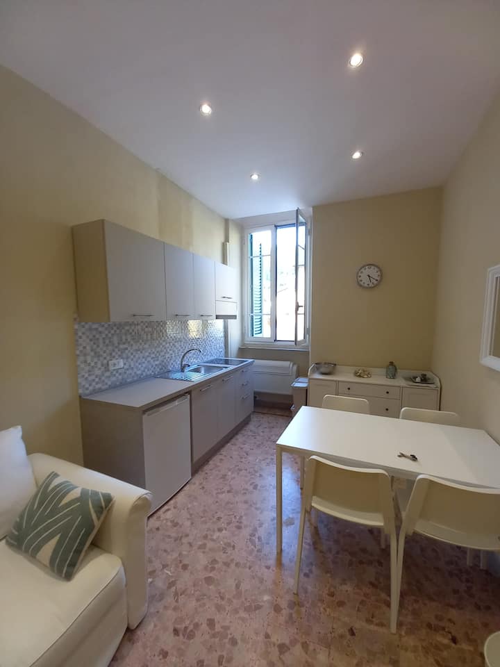 Casa Grazia 24 Piano Primo - Marina di Pietrasanta