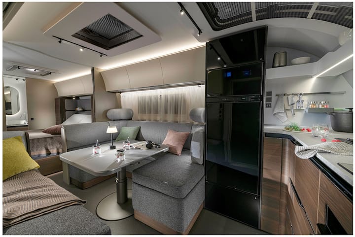 New Deluxe Caravan In City Center - Faroe Islands