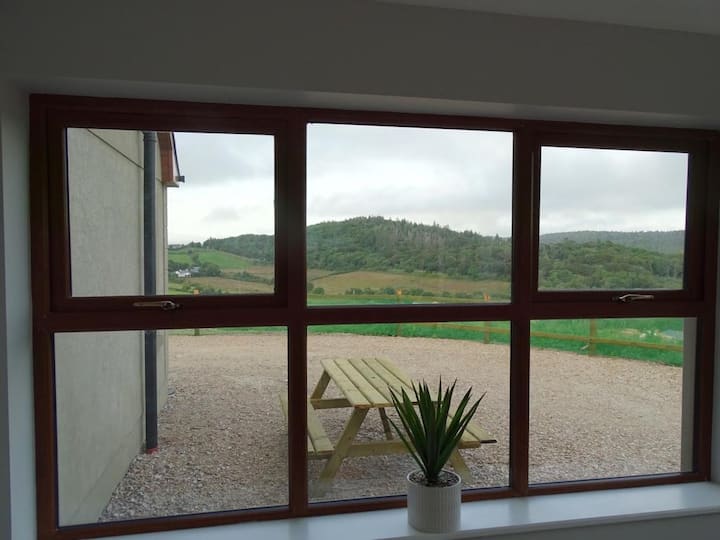Forrest View - Families/mature Couples Only - Downings