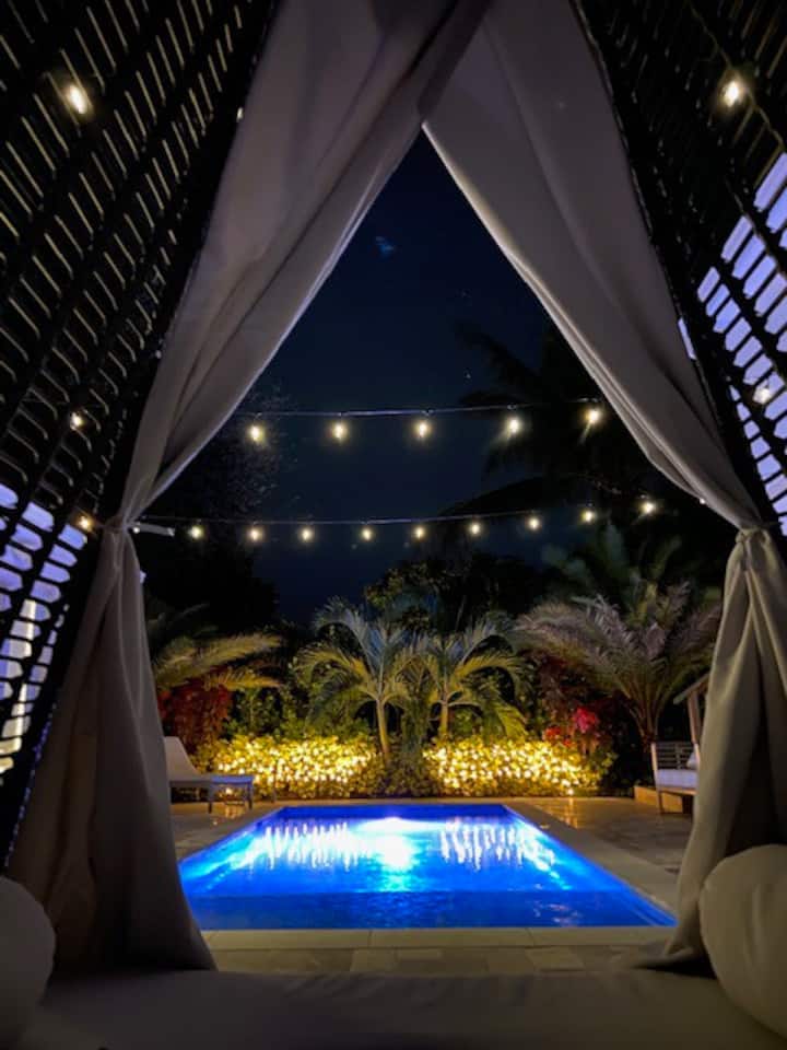 Minutes From The Ave And Beach, Beach House#1 - Delray Beach