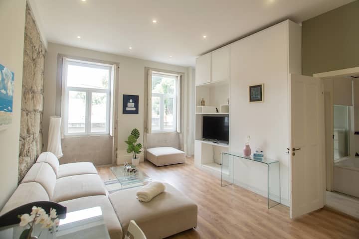 Cedofeita Downtown Nightlife By Pch - Porto