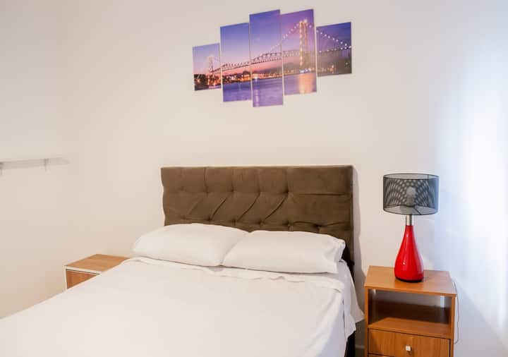 Self Check In & C/ Vaga - Santo Amaro da Imperatriz