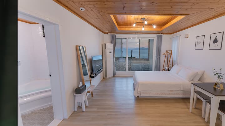 엔젤리스-남해 최고 오션뷰/조식무료/다랭이마을3분 - Namhae-gun