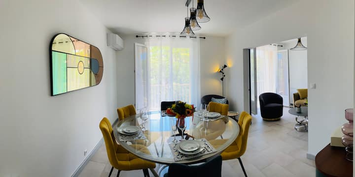 Superbe T3, 150m Du Port, Parking Privé, Balcon - Sanary-sur-Mer