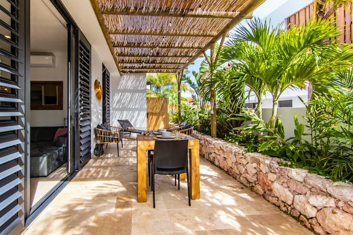 Lamar 2/4pers. App. Aloë Vista Royal - Jan Thiel - Curaçao