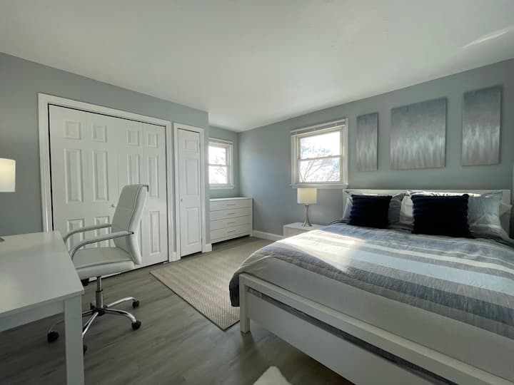 Everard Heights | Near Umass & Downtown Worcester - Worcester, MA