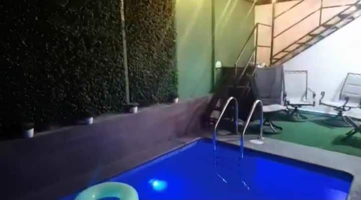 Casa Céntrica Con Alberca - Sinaloa