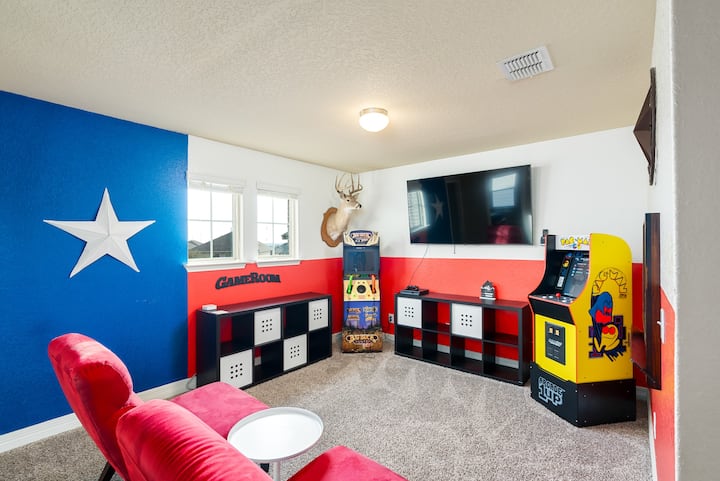 Spacious Home, W/hot Tub Near Seaworld, Bmt Grads! - San Antonio