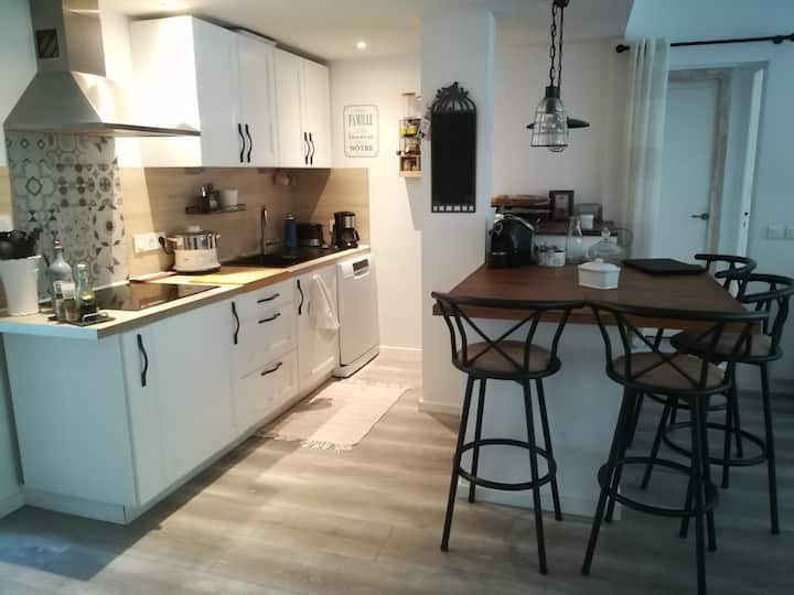 Chambre Avec Accès Jardin Dans Joli Appartement. - Vence