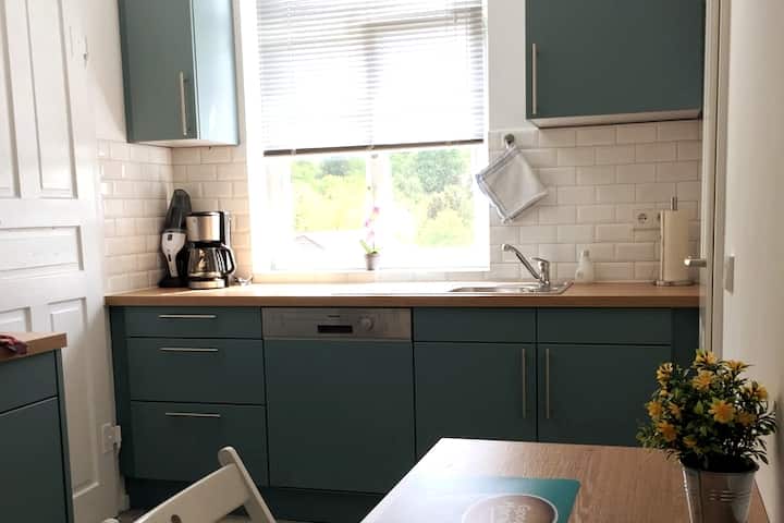 Cosy Apartment With Beautiful Views Over The City. - Stuttgart