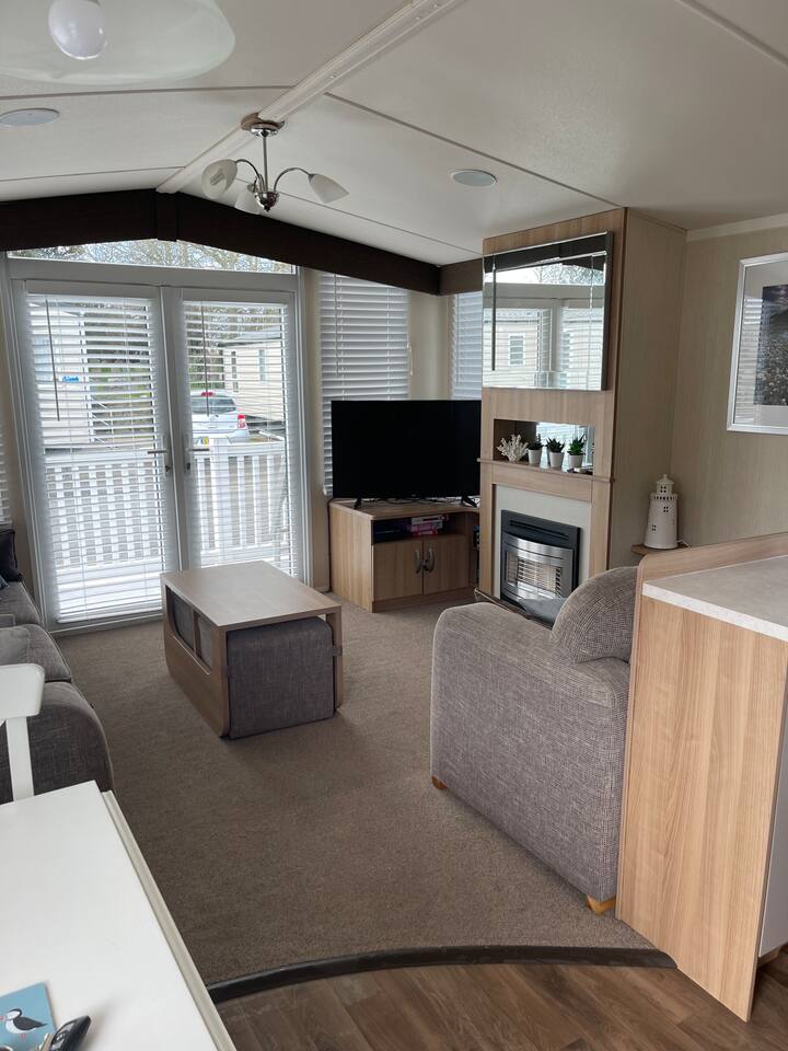 Sensory & Pet Friendly Caravan - Haven Church Farm - Bognor Regis