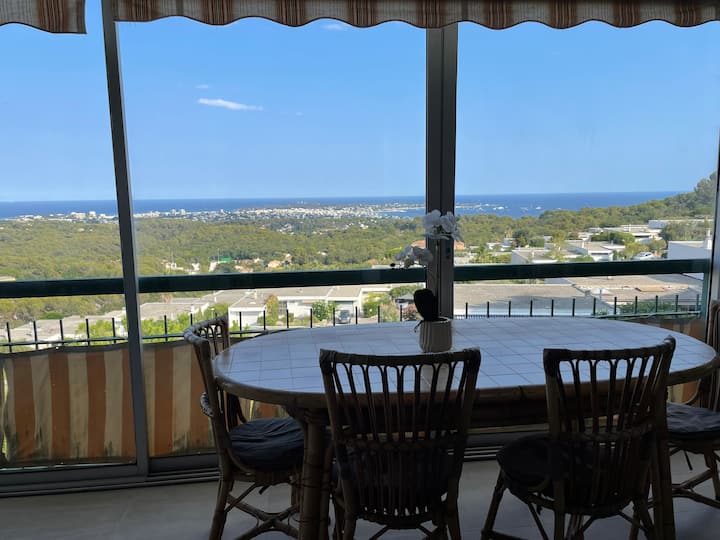 Appartement Familial Avec Une
Magnifique Vue ! - Juan les Pins