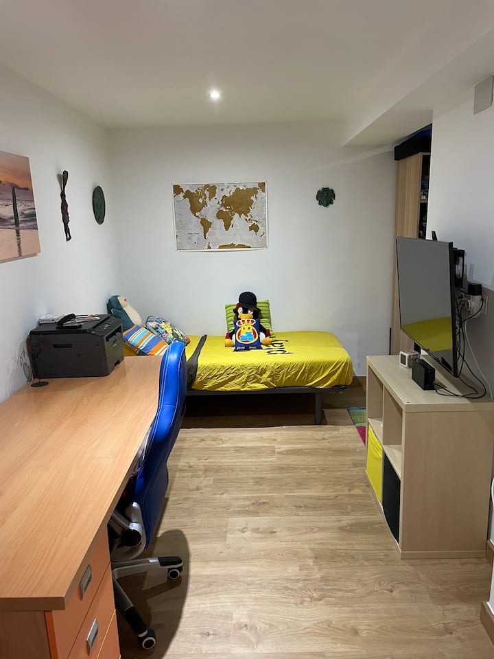 Habitación Con Desayuno Cerca Del Centro. - Albacete