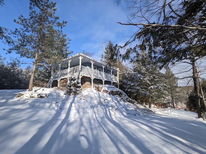 Charmant Chalet Sur La Roche - Hawkesbury