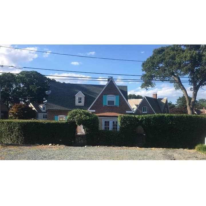 Lordship Liv-inn - Bridgeport, CT