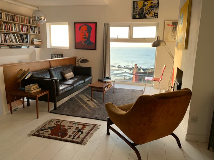 Room In Artists Apartment Roof Terrace W/seaviews - 海斯廷斯