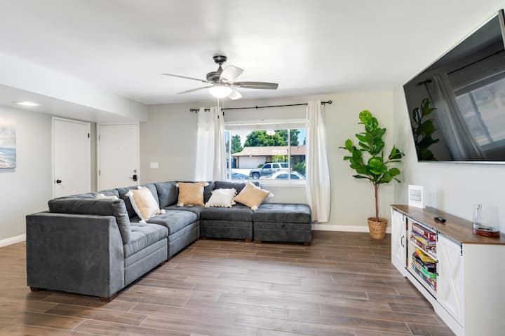 Spacious 4 Bedroom Home - Rancho Cucamonga, CA