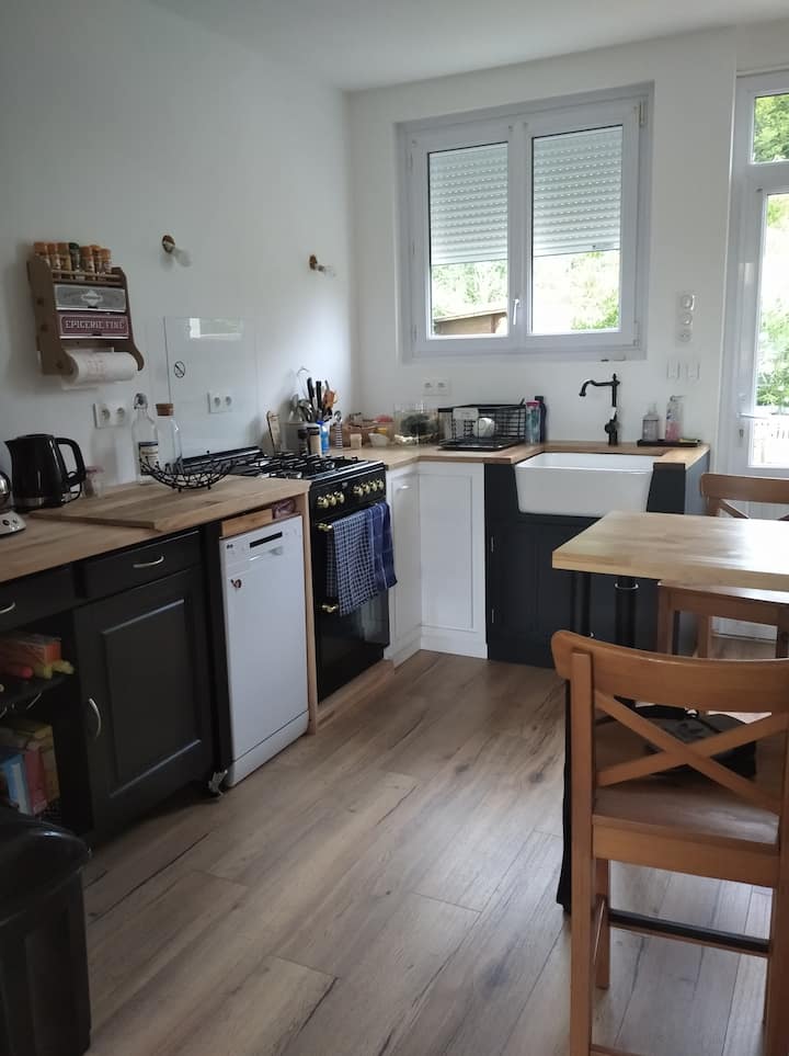 Maison Sympa Proche Commerces Et Gare Sncf - La Roche-sur-Yon