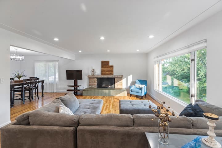 Spacious 4 Bed, 2.5 Bathroom Home - Ogden, UT