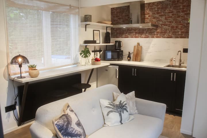 Knusse Tiny House Met Gratis Fietsen En Keuken - Aeropuerto de Ámsterdam-Schiphol (AMS)