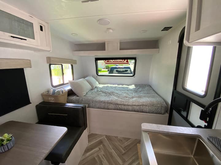 Cozy Camping Experience On Wheels! - Stuart, FL
