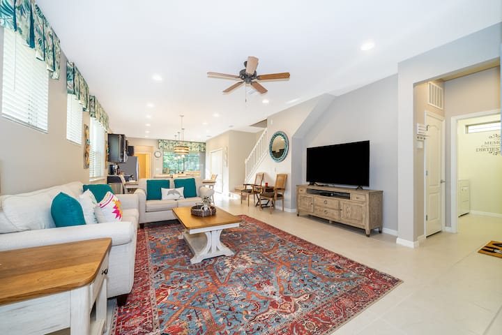 Clean Nice Safe Home 5 Bedrs 5.5 Bathrs Large Pool - Four Corners, FL
