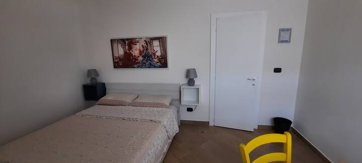 Stanze In Appartamento Parcheggio Gratuito Libero - Taranto