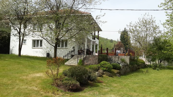 Villa Saime Sultan-mahmudiye/sapanca - Kocaeli