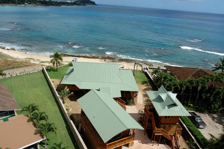 Makaha Beach Front Bamboo Compound - Mākaha, HI