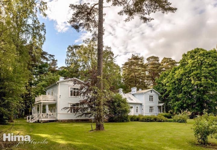 Talviasuttava Huvilakaksio Omalla Saunalla - Hanko