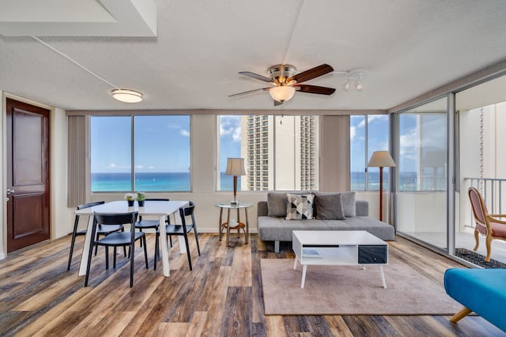 Waikiki 1 Bedroom Queen Suite 27th Floor Sleeps 4 - Kailua, HI