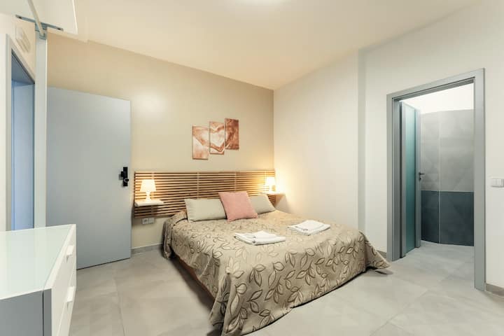 Double Standard - Prague