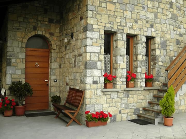 B&b Camera Letti Singoli Accogliente Con Piscina - Borno