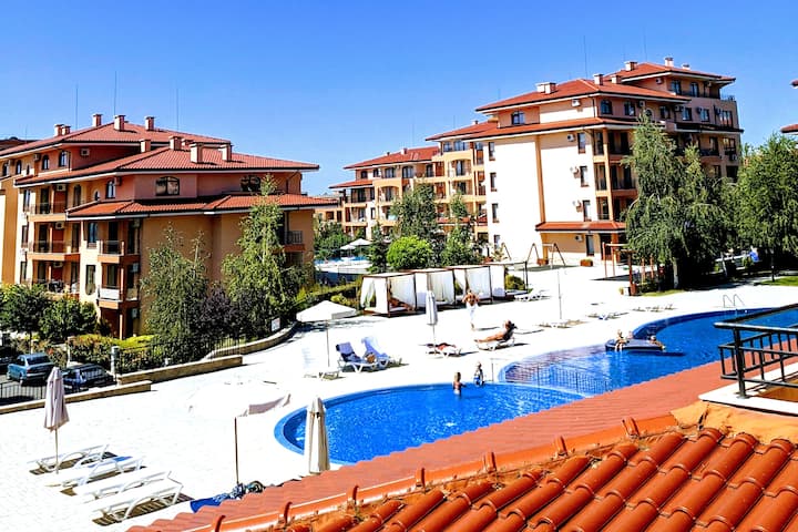 Family Apartment Near Beach, Pools & Star Dreams - Sveti Vlas