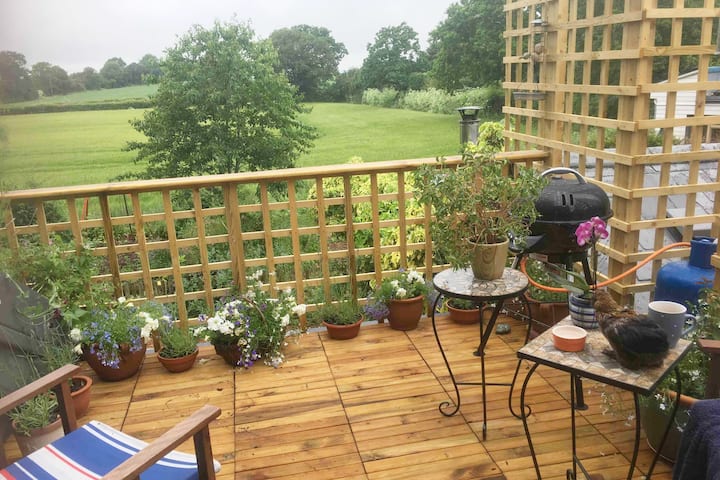 Mizpah Loft. Modern Apartment With Fabulous Views - Buckinghamshire