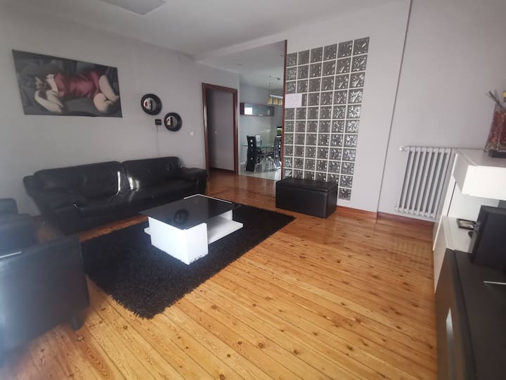 Apartamento Cómodo En El Centro - Pamplona