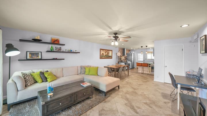 Fabulous Arcadia Condo With A Pool - Phoenix, AZ