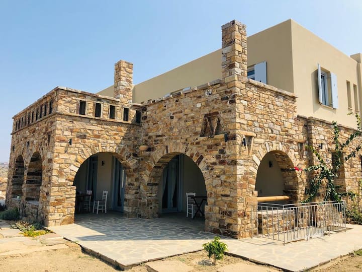 Aetheras Apartment - Naxos