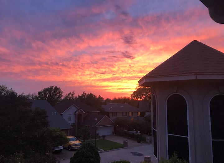 Sunset Hill Haven (Corporate & Mtr Discounts) - Rockwall, TX