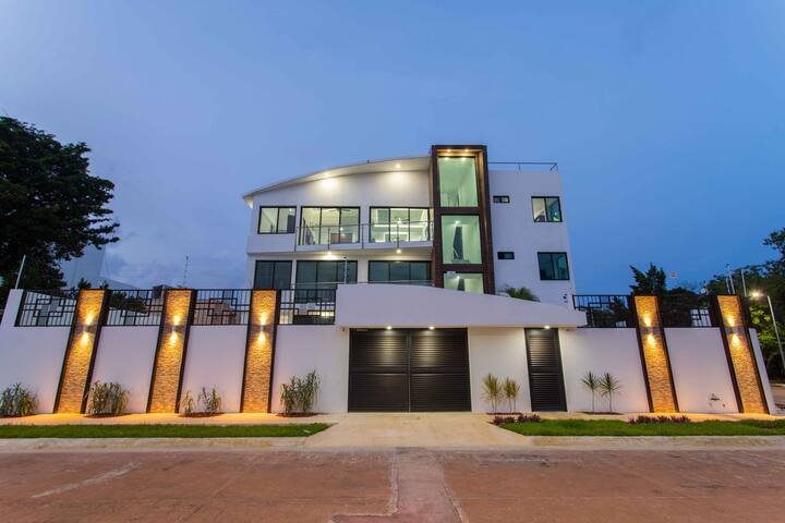 Depa 302 Con Alberca Seguro, Cerca De La Playa - Cancún