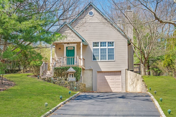 2-minute Walk To The Beach! - Sag Harbor, NY