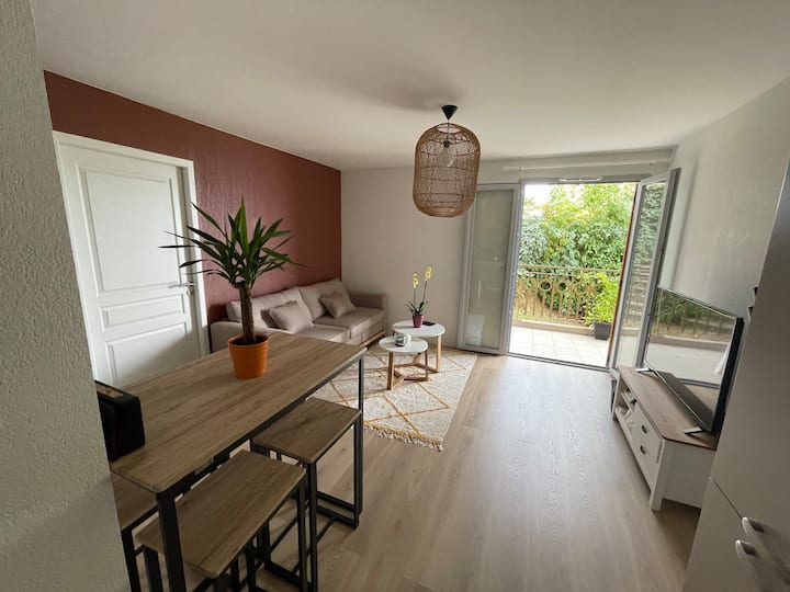 Appartement Calme Avec Une Superbe Vue - Évian-les-Bains