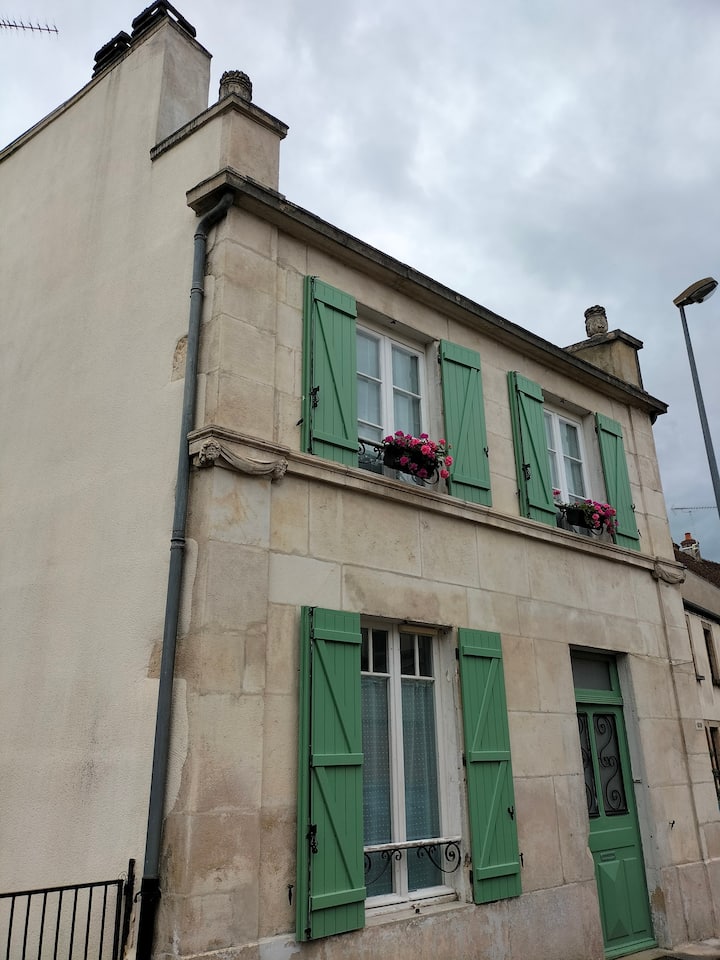 Gite L'esprit De Famille - Semur-en-Auxois