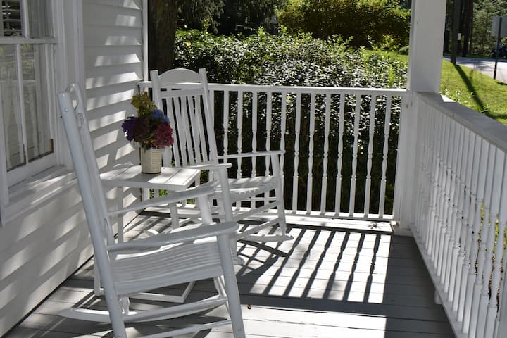Home In Hendersonville's Historic Lennox Park - Hendersonville, NC